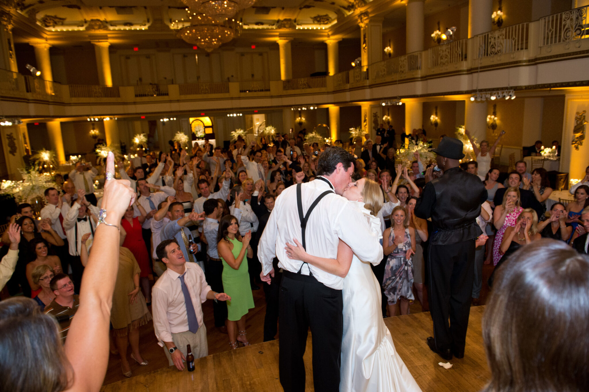 5 Reasons Why Live Music Will Make Your Wedding Day Special